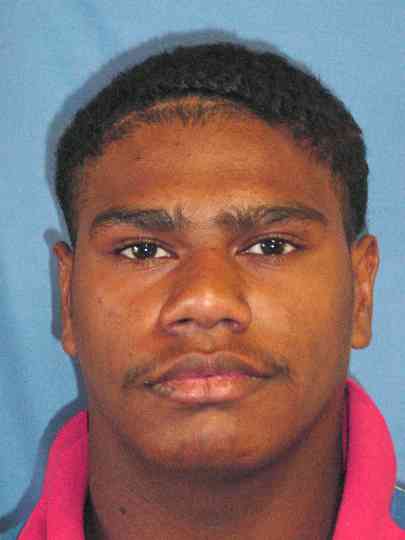 Djarragun College: Portraits Students 2002