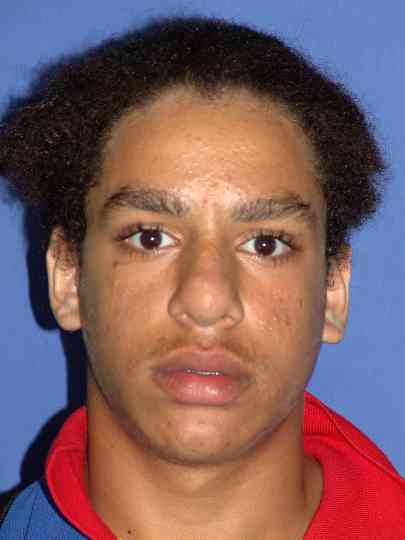 Djarragun College: Portraits Students 2006